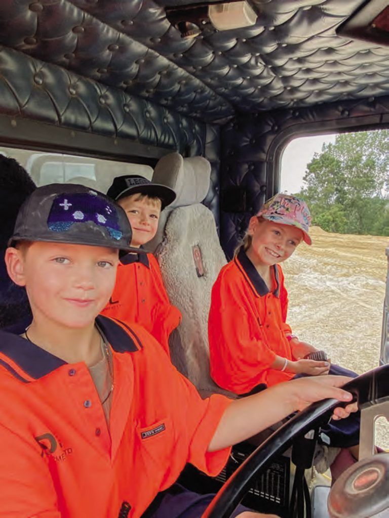 Loading up the truck – Little Trucker Down Under