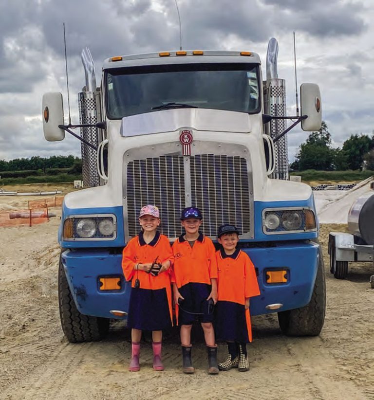 Loading up the truck – Little Trucker Down Under